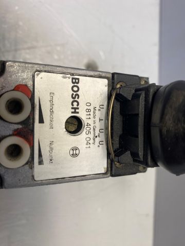 BOSCH pressure reducing valve, proportional NG10 / 0 811 402 165 / ...